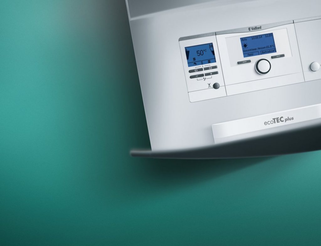 Installazione Vaillant EcoTec Plus VMW a Torino